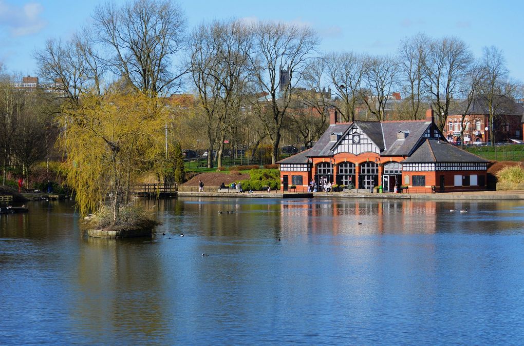 Coach Hire Oldham, Minibus Hire Prices Oldham